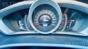 Balts Volvo V40 2016 Rīga, ar dzinēja tilpumu 2.00 L un nobraukumu 230 tūkst. km par 7750 €, foto 20 vietnē AUTOMOTO.COM.LV