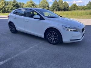 Balts Volvo V40 2016 Kauņa, ar dzinēja tilpumu 1.97 L un nobraukumu 196 tūkst. km par 6950 €, foto 8 vietnē AUTOMOTO.COM.LV