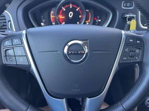 Balts Volvo V40 2016 Kauņa, ar dzinēja tilpumu 1.97 L un nobraukumu 196 tūkst. km par 6950 €, foto 19 vietnē AUTOMOTO.COM.LV