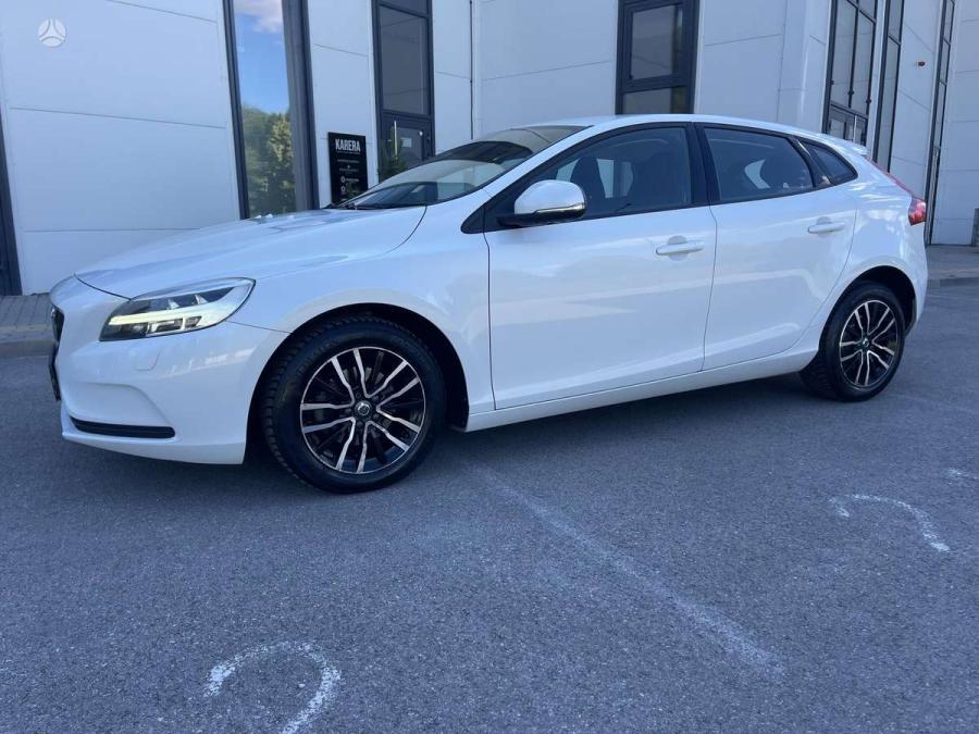 Balts Volvo V40 2016 Kauņa, ar dzinēja tilpumu 1.56 L un nobraukumu 196 tūkst. km par 6950 €, foto 8 vietnē AUTOMOTO.COM.LV