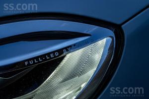 Balts Volvo V40 2016 Rīga, ar dzinēja tilpumu 2.00 L un nobraukumu 280 tūkst. km par 7500 €, foto 14 vietnē AUTOMOTO.COM.LV
