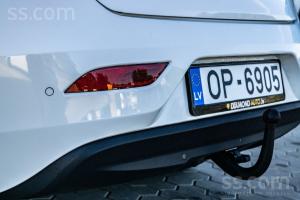 Balts Volvo V40 2016 Rīga, ar dzinēja tilpumu 2.00 L un nobraukumu 280 tūkst. km par 7500 €, foto 16 vietnē AUTOMOTO.COM.LV