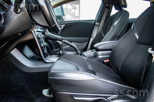 Balts Volvo V40 2016 Rīga, ar dzinēja tilpumu 2.00 L un nobraukumu 280 tūkst. km par 7500 €, foto 20 vietnē AUTOMOTO.COM.LV