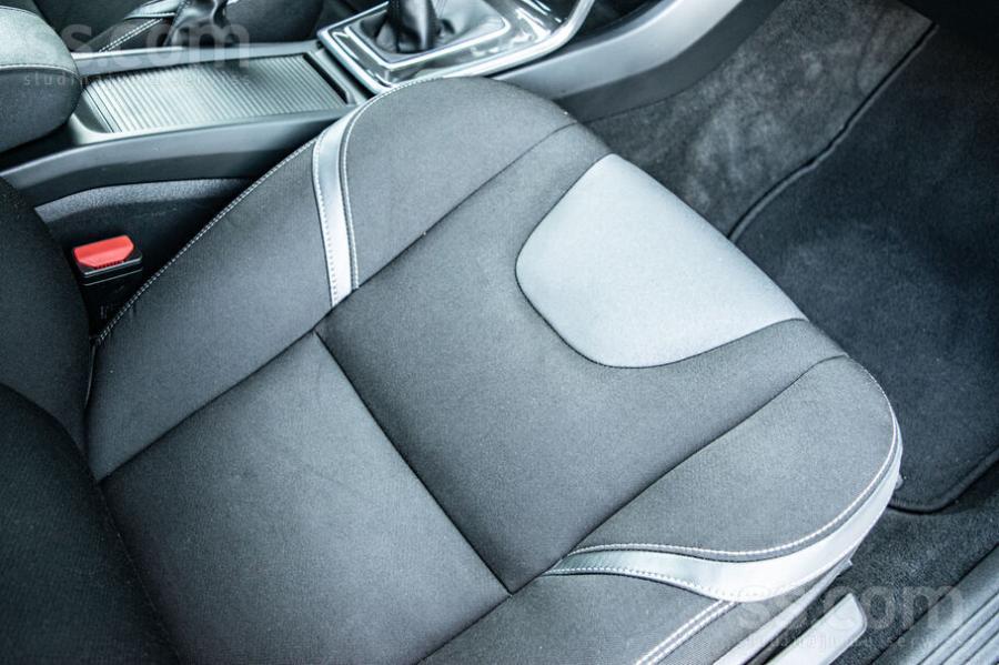 Balts Volvo V40 2016 Rīga, ar dzinēja tilpumu 2.00 L un nobraukumu 280 tūkst. km par 7500 €, foto 34 vietnē AUTOMOTO.COM.LV
