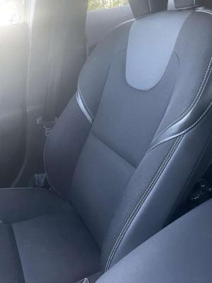 Balts Volvo V40 2016 Jurbarkas, ar dzinēja tilpumu 1.56 L un nobraukumu 305 tūkst. km par 5000 €, foto 19 vietnē AUTOMOTO.COM.LV
