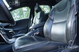 Balts Volvo V40 2016 Rīga, ar dzinēja tilpumu 2.00 L un nobraukumu 276 tūkst. km par 7290 €, foto 6 vietnē AUTOMOTO.COM.LV