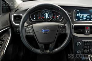 Balts Volvo V40 2016 Rīga, ar dzinēja tilpumu 2.00 L un nobraukumu 249 tūkst. km par 5900 €, foto 12 vietnē AUTOMOTO.COM.LV