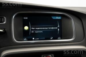 Balts Volvo V40 2016 Rīga, ar dzinēja tilpumu 2.00 L un nobraukumu 249 tūkst. km par 5900 €, foto 20 vietnē AUTOMOTO.COM.LV