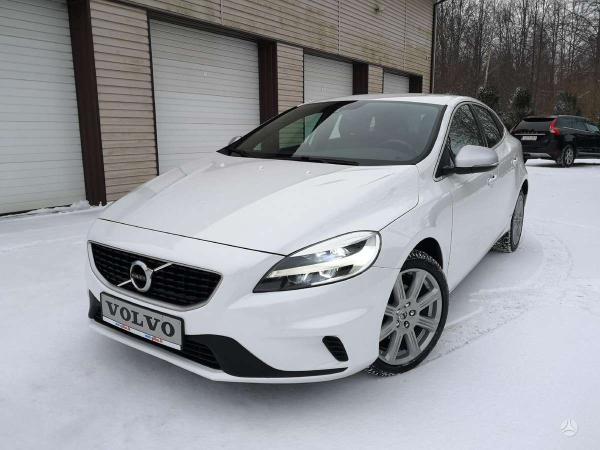Balts Volvo V40 2017 Šauļi, ar dzinēja tilpumu 1.97 L un nobraukumu 185 tūkst. km par 8300 €, foto 1 vietnē AUTOMOTO.COM.LV