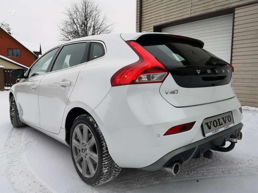 Balts Volvo V40 2017 Šauļi, ar dzinēja tilpumu 1.97 L un nobraukumu 185 tūkst. km par 8300 €, foto 6 vietnē AUTOMOTO.COM.LV