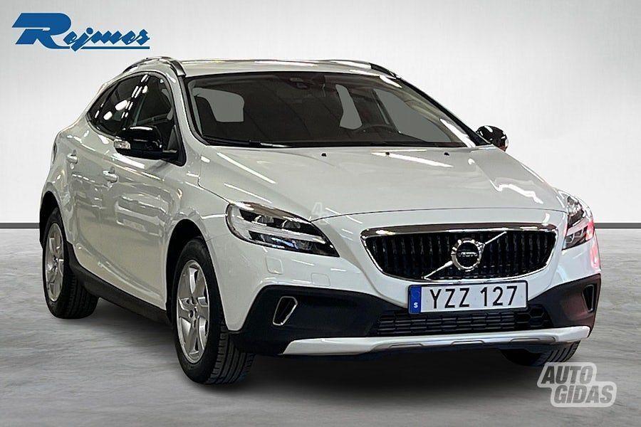Balts Volvo V40 2018 Kauņa, ar dzinēja tilpumu 0.00 L un nobraukumu 23 tūkst. km par 23529 €, foto 12 vietnē AUTOMOTO.COM.LV
