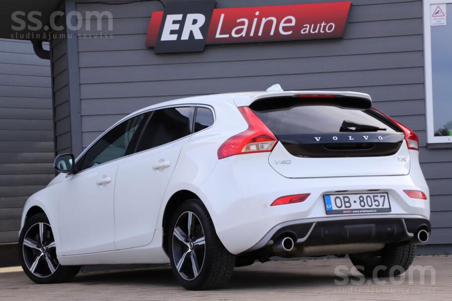 White Volvo V40 2019 in Aizkraukle, with an engine capacity of 1.50 L and mileage of 193 thousand km for 13800 €, photo 4 on AUTOMOTO.COM.LV