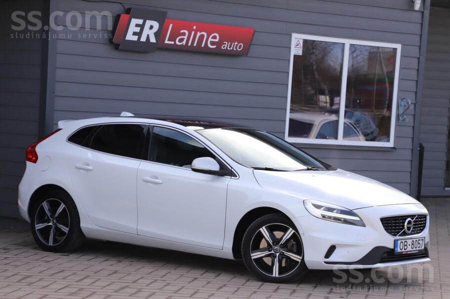 White Volvo V40 2019 in Aizkraukle, with an engine capacity of 1.50 L and mileage of 193 thousand km for 13800 €, photo 5 on AUTOMOTO.COM.LV
