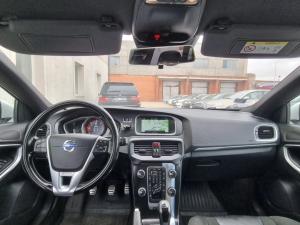White Volvo V40 2014 in Riga, with an engine capacity of 2.00 L and mileage of 244 thousand km for 8490 €, photo 15 on AUTOMOTO.COM.LV