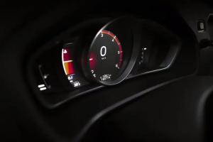 Balts Volvo V40 2015 Jelgava, ar dzinēja tilpumu 2.00 L un nobraukumu 181 tūkst. km par 12000 €, foto 11 vietnē AUTOMOTO.COM.LV