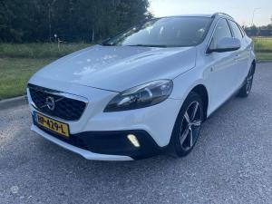 Balts Volvo V40 2015 Kauņa, ar dzinēja tilpumu 1.97 L un nobraukumu 250 tūkst. km par 7750 €, foto  vietnē AUTOMOTO.COM.LV