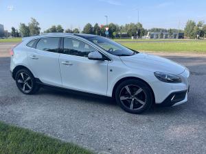 Balts Volvo V40 2015 Kauņa, ar dzinēja tilpumu 1.97 L un nobraukumu 250 tūkst. km par 7750 €, foto 8 vietnē AUTOMOTO.COM.LV