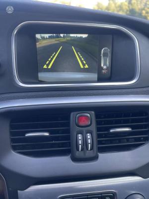 Balts Volvo V40 2015 Kauņa, ar dzinēja tilpumu 1.97 L un nobraukumu 250 tūkst. km par 7750 €, foto 25 vietnē AUTOMOTO.COM.LV