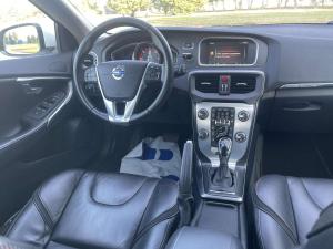 Balts Volvo V40 2015 Kauņa, ar dzinēja tilpumu 1.97 L un nobraukumu 250 tūkst. km par 7750 €, foto 29 vietnē AUTOMOTO.COM.LV