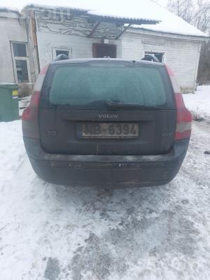 Melns Volvo V50 2004 Rīga, ar dzinēja tilpumu 2.00 L un nobraukumu 290 tūkst. km par 950 €, foto 6 vietnē AUTOMOTO.COM.LV