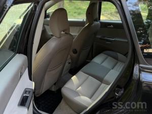 Черный Вольво В50 2004 в Рига, объемом двигателя 2.00 л и пробегом 311 тыс. км за 1590 €, фото 7 на AUTOMOTO.COM.LV