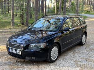 Черный Вольво В50 2004 в Рига, объемом двигателя 2.00 л и пробегом 311 тыс. км за 1590 €, фото 12 на AUTOMOTO.COM.LV