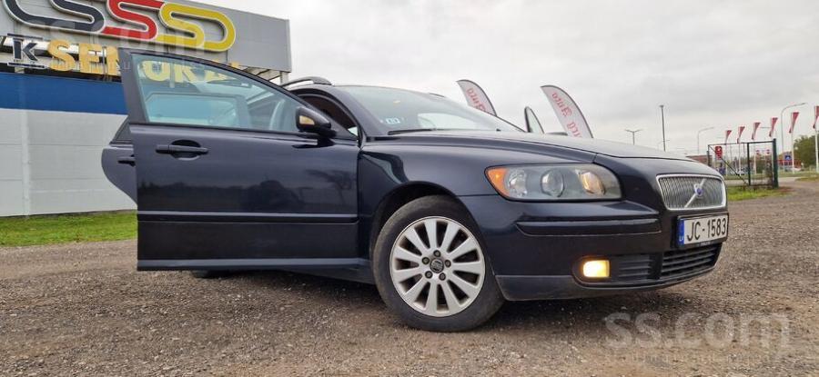 Black Volvo V50 2004 in Daugavpils, with an engine capacity of 2.00 L and mileage of 255 thousand km for 1999 €, photo 31 on AUTOMOTO.COM.LV