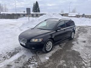 Черный Вольво В50 2004 в Резекне, объемом двигателя 2.00 л и пробегом 269 тыс. км за 1750 €, фото  на AUTOMOTO.COM.LV