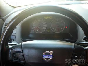 Black Volvo V50 2004 in Cesis, with an engine capacity of 2.00 L and mileage of 279 thousand km for 1750 €, photo 16 on AUTOMOTO.COM.LV