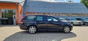 Melns Volvo V50 2004 Valmiera, ar dzinēja tilpumu 2.00 L un nobraukumu 388 tūkst. km par 1250 €, foto 3 vietnē AUTOMOTO.COM.LV