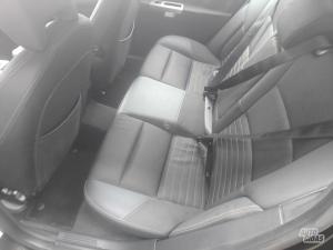 Черный Вольво В50 2005 в Пабраде, объемом двигателя 2.40 л и пробегом 300 тыс. км за 1500 €, фото 3 на AUTOMOTO.COM.LV