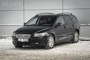 Black Volvo V50 2005 in Riga, with an engine capacity of 2.00 L and mileage of 0 thousand km for 2495 €, photo  on AUTOMOTO.COM.LV