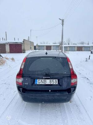 Melns Volvo V50 2005 Marijampole, ar dzinēja tilpumu 2.00 L un nobraukumu 342 tūkst. km par 1700 €, foto 6 vietnē AUTOMOTO.COM.LV