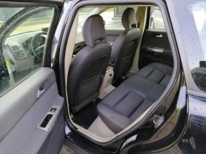 Melns Volvo V50 2005 Kauņa, ar dzinēja tilpumu 2.00 L un nobraukumu 220 tūkst. km par 1250 €, foto 10 vietnē AUTOMOTO.COM.LV
