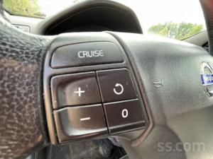 Black Volvo V50 2005 in Cesis, with an engine capacity of 1.60 L and mileage of 0 thousand km for 1390 €, photo 13 on AUTOMOTO.COM.LV