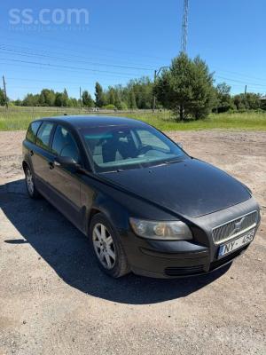 Black Volvo V50 2005 in Riga, with an engine capacity of 2.00 L and mileage of 0 thousand km for 590 €, photo  on AUTOMOTO.COM.LV