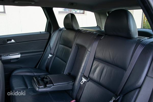 Melns Volvo V50 2005 Paide, ar dzinēja tilpumu 2.00 L un nobraukumu 256 tūkst. km par 3590 €, foto 8 vietnē AUTOMOTO.COM.LV