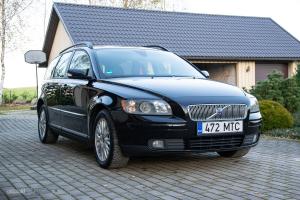 Black Volvo V50 2005 in Paide, with an engine capacity of 2.00 L and mileage of 256 thousand km for 3590 €, photo 18 on AUTOMOTO.COM.LV