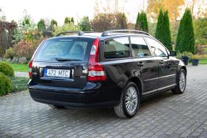 Black Volvo V50 2005 in Paide, with an engine capacity of 2.00 L and mileage of 256 thousand km for 3590 €, photo 20 on AUTOMOTO.COM.LV