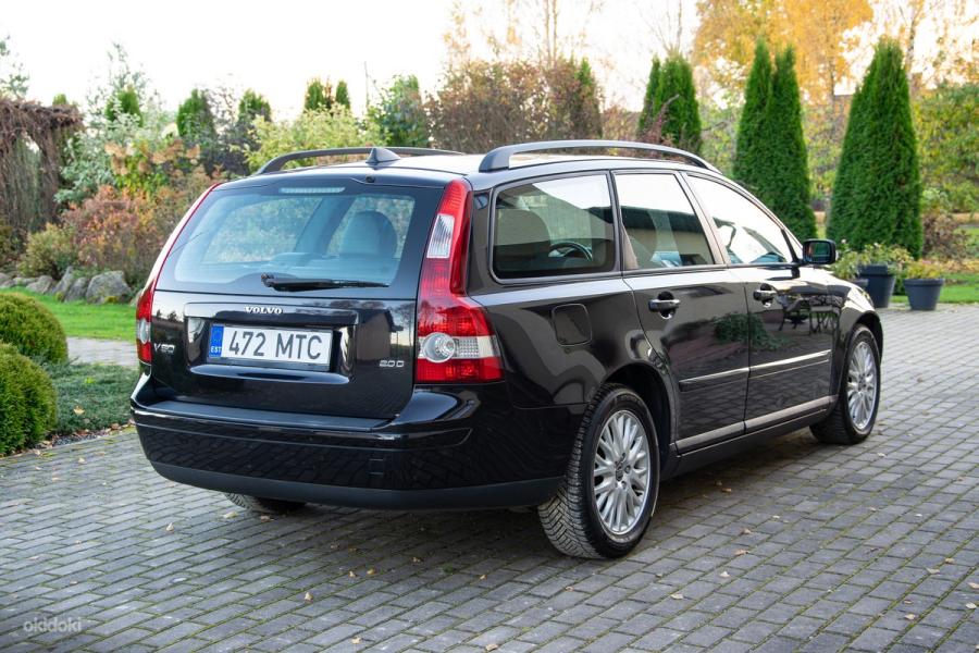 Black Volvo V50 2005 in Paide, with an engine capacity of 2.00 L and mileage of 256 thousand km for 3590 €, photo 20 on AUTOMOTO.COM.LV