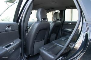 Black Volvo V50 2005 in Paide, with an engine capacity of 2.00 L and mileage of 256 thousand km for 3590 €, photo 23 on AUTOMOTO.COM.LV
