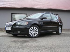 Black Volvo V50 2005 in Riga, with an engine capacity of 2.00 L and mileage of 55 thousand km for 6650 €, photo  on AUTOMOTO.COM.LV