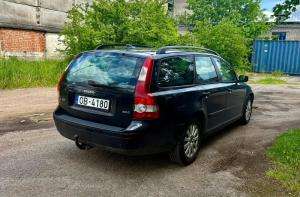 Melns Volvo V50 2005 Jelgava, ar dzinēja tilpumu 2.00 L un nobraukumu 476 tūkst. km par 1500 €, foto 4 vietnē AUTOMOTO.COM.LV