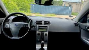 Melns Volvo V50 2005 Jelgava, ar dzinēja tilpumu 2.00 L un nobraukumu 476 tūkst. km par 1500 €, foto 6 vietnē AUTOMOTO.COM.LV