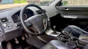 Melns Volvo V50 2005 Jelgava, ar dzinēja tilpumu 2.00 L un nobraukumu 476 tūkst. km par 1500 €, foto 8 vietnē AUTOMOTO.COM.LV