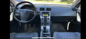 Черный Вольво В50 2005 в Лимбажи, объемом двигателя 2.00 л и пробегом 310 тыс. км за 2550 €, фото 9 на AUTOMOTO.COM.LV