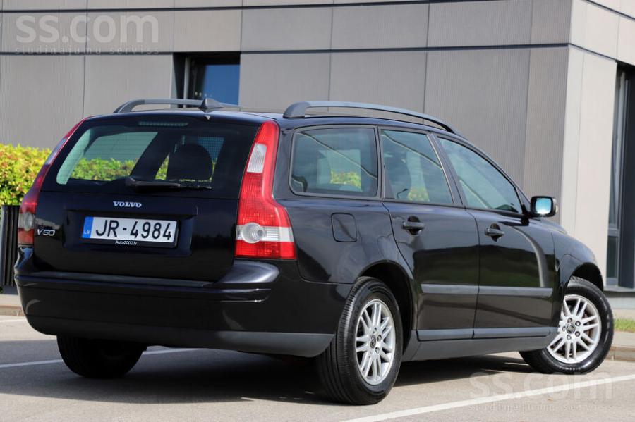 Melns Volvo V50 2005 Tukums, ar dzinēja tilpumu 1.60 L un nobraukumu 287 tūkst. km par 1750 €, foto 5 vietnē AUTOMOTO.COM.LV