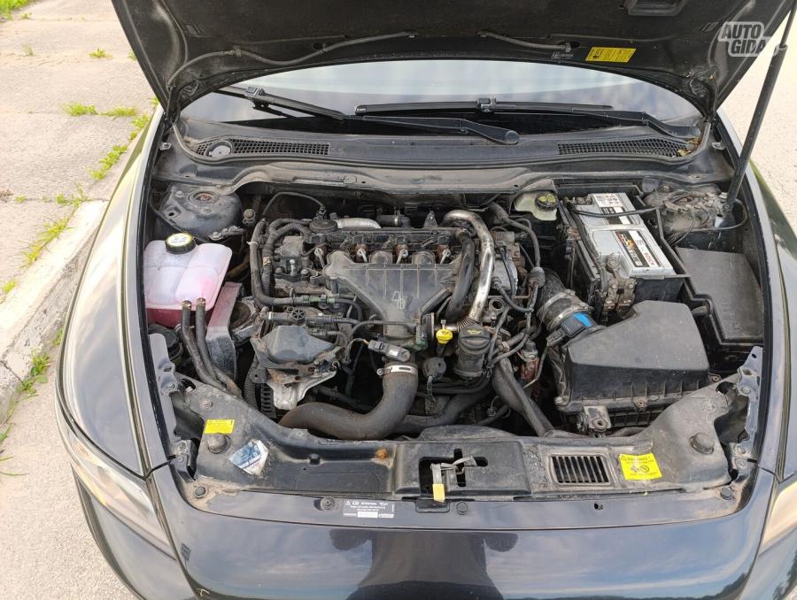 Melns Volvo V50 2005 Biržai, ar dzinēja tilpumu 2.00 L un nobraukumu 273 tūkst. km par 1500 €, foto 15 vietnē AUTOMOTO.COM.LV
