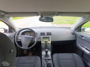 Melns Volvo V50 2005 Biržai, ar dzinēja tilpumu 2.00 L un nobraukumu 273 tūkst. km par 1500 €, foto 17 vietnē AUTOMOTO.COM.LV