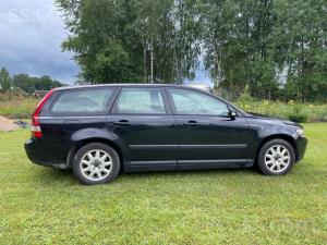 Melns Volvo V50 2005 Valmiera, ar dzinēja tilpumu 1.60 L un nobraukumu 355 tūkst. km par 2150 €, foto 3 vietnē AUTOMOTO.COM.LV